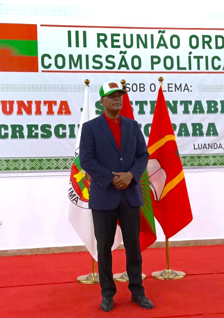 Líder da UNITA revela que Angola está perante um dos seus mais difíceis ...